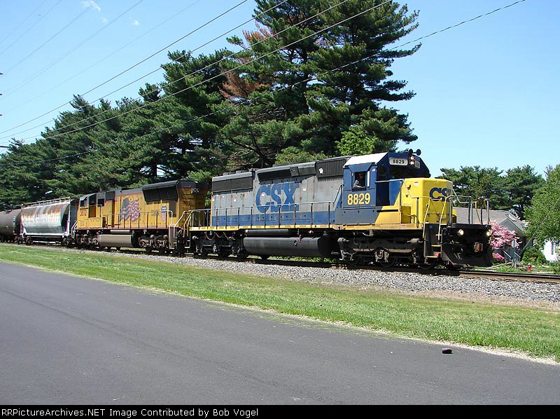 CSX 8829